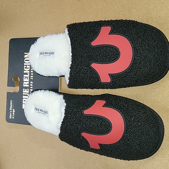 True Religion | Shoes | True Religion Mens Shearling Slippers Big Logo ...